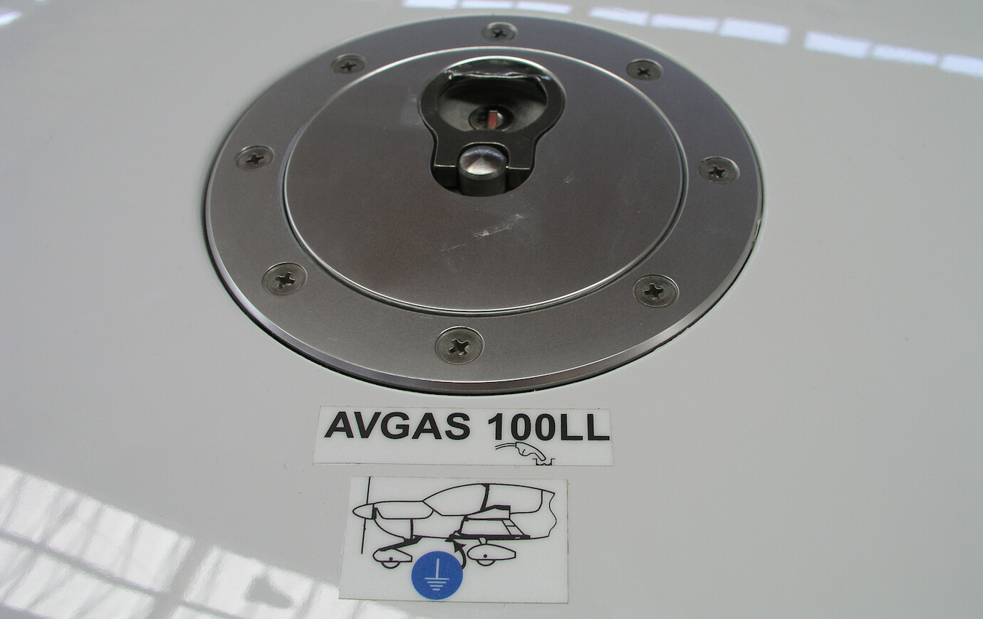 Apa Saja Kendaraan yang Bisa Menggunakan Avgas? - Pertamina One Solution